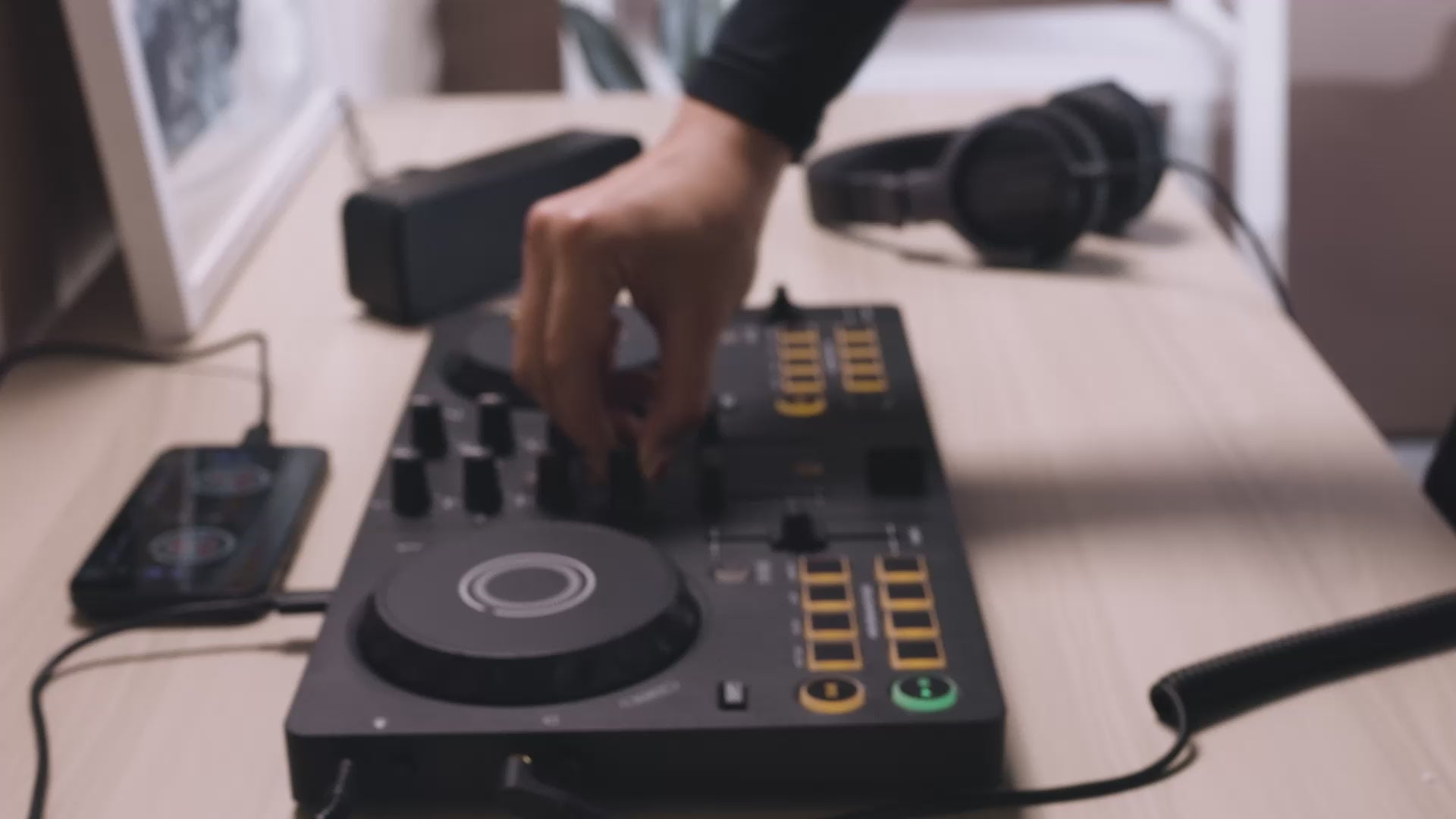 Pioneer DJ AlphaTheta DDJ-FLX2 – Pioneer DJ Store